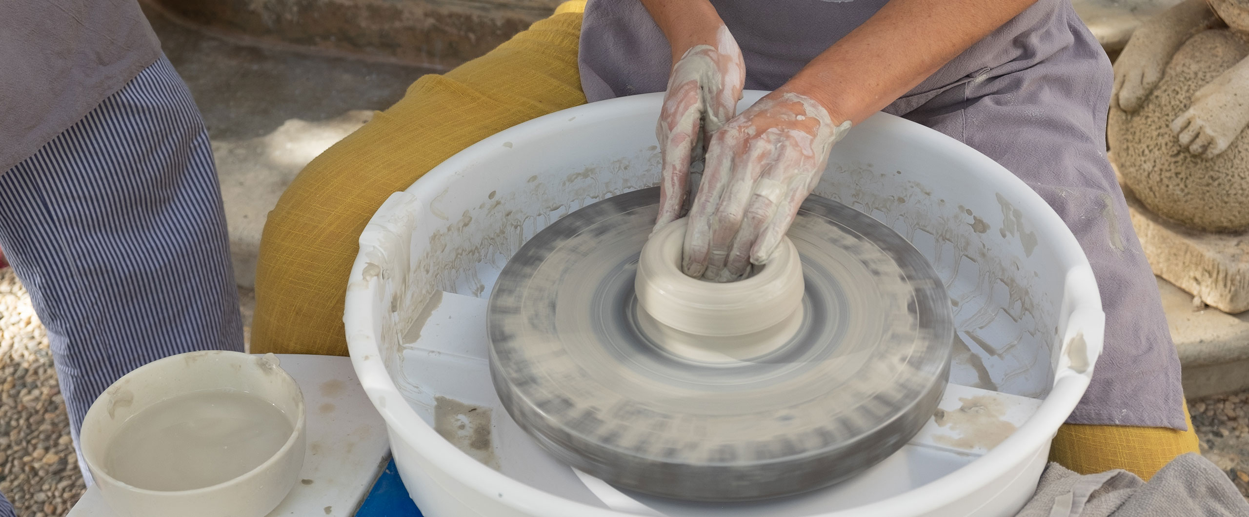 Wheel Throwing Workshop - dada-days